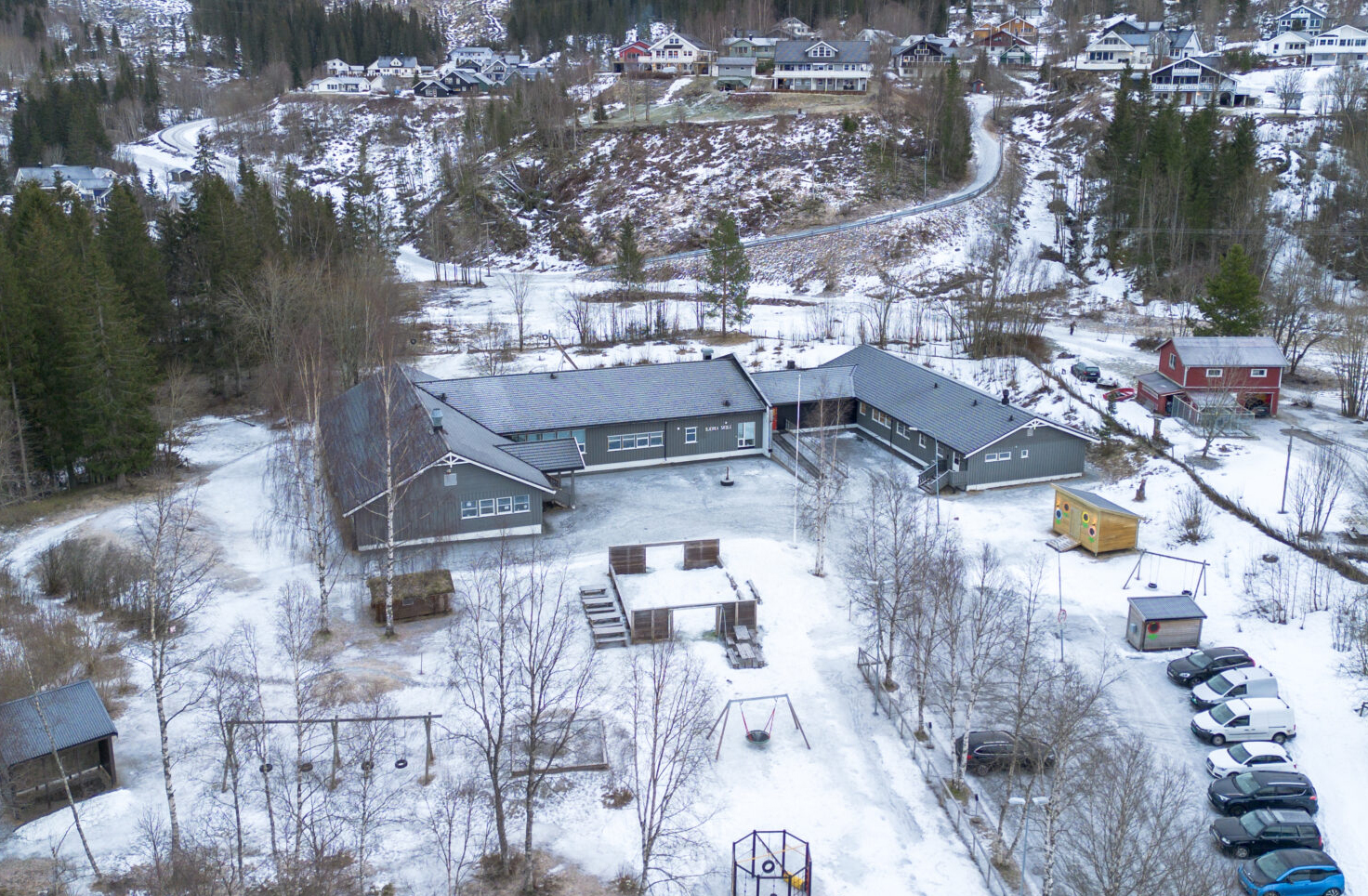 Vil legge ned skolene på Bjerka og Finneidfjord, samt fjerne ...
